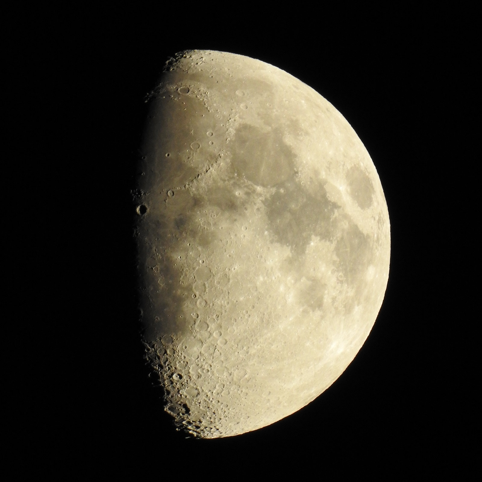 We like the moon… ‘cos it is close to us · gazchap.com